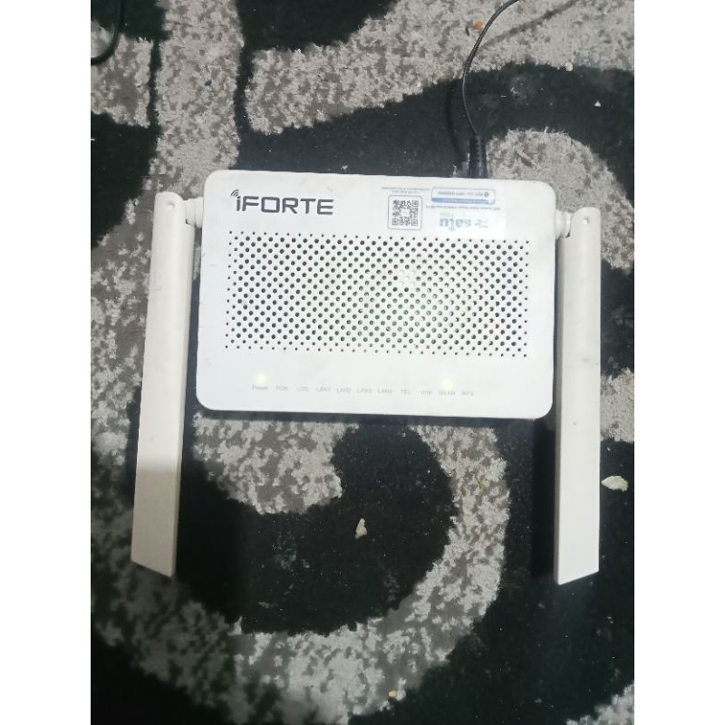 Huawei dual band router EG8145v5 port green without adapter | Shopee ...