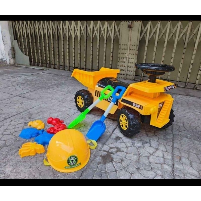 Beko Sand Push Car Complete With Helmet And Print, There Are Music ...