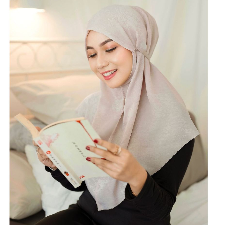 Hbyria Hijab Instant Hijab Premium Silk Shimmer Laser Cut Non Pet Back ...