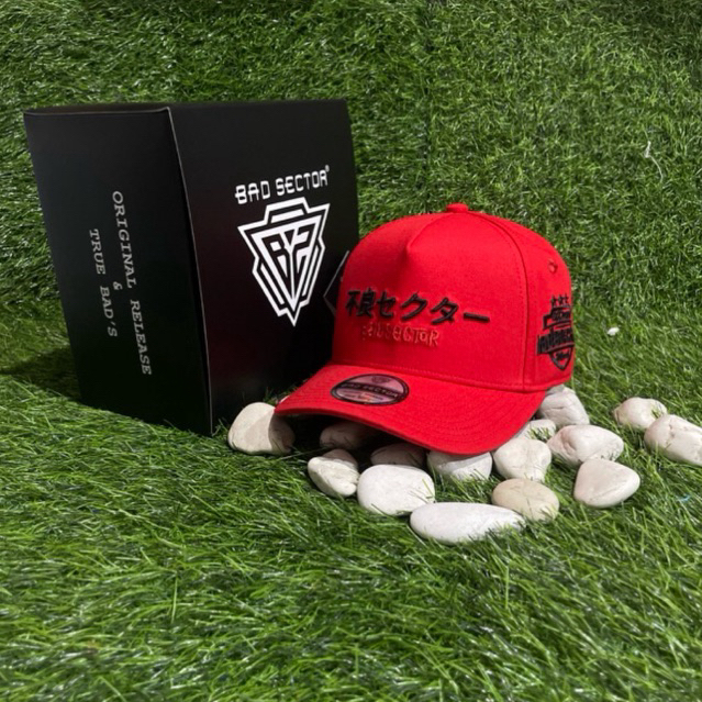 MERAH Premium Bad Vector Hat with Chinese Writing, Red Material ...