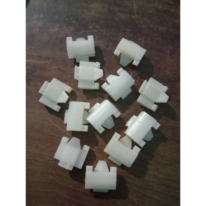 Kijang super grand extra new Capsule Outer Glass Trim weatherstrip ...