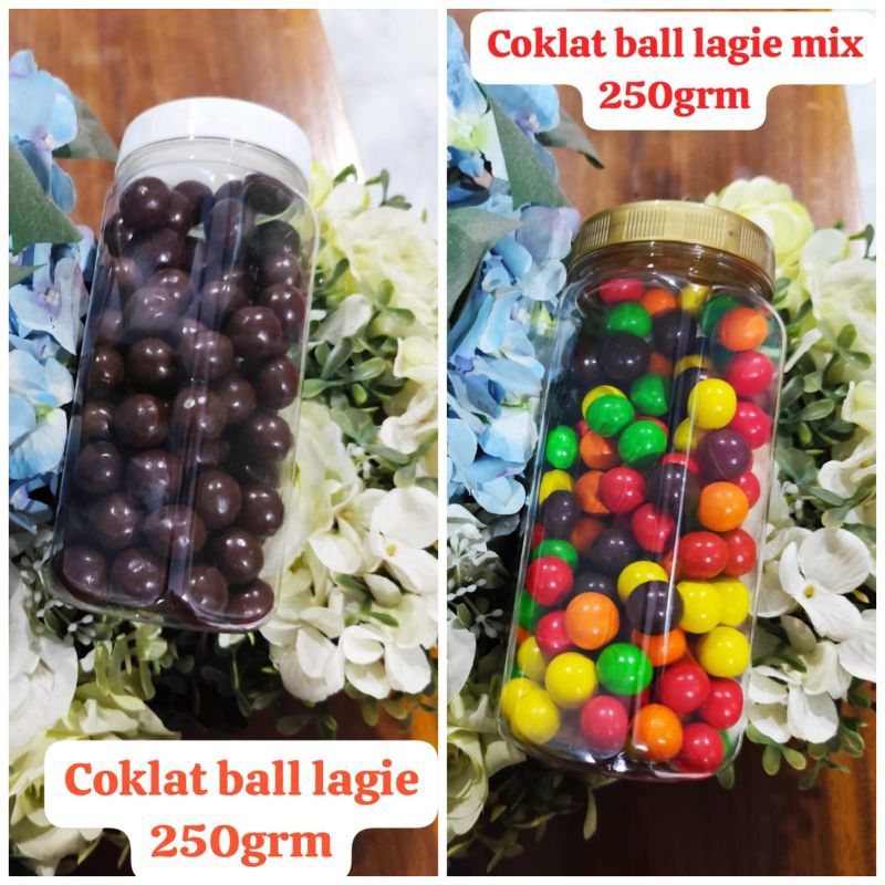 Chocoball Candy Balls Biscuits Lagie Chocolate/Mix 250gr | Shopee ...
