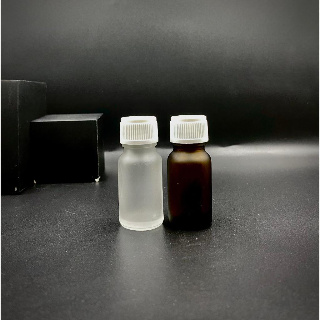 10ML FROSTED GLASS BOTTLE THICK DOFF/ - WHITE N 18 PLASTIC SCREW CAP ...