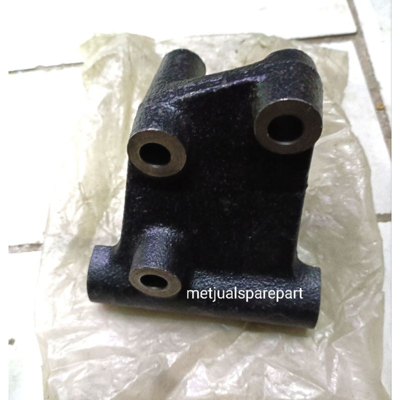 Bracket bracket dynamo amper alternator dynamo holder cas isuzu elf NKR ...