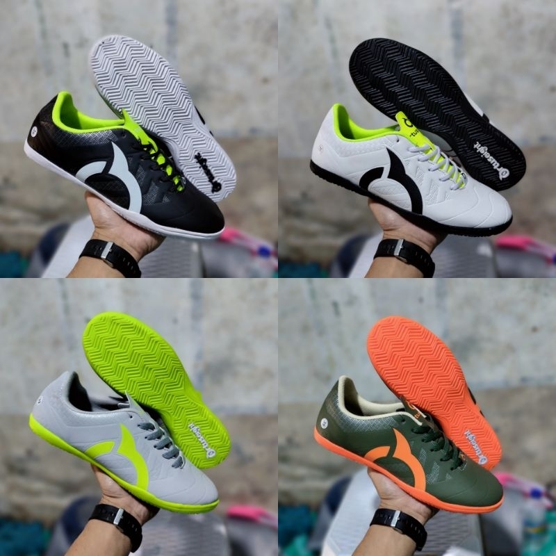 Futsal SHOES GOOD QUALITY MEN WOMEN FUTSAL SHOES, SPORTS SHOES | Shopee ...