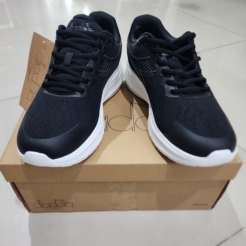 Diadora KENWARD BLACK | Shopee Philippines