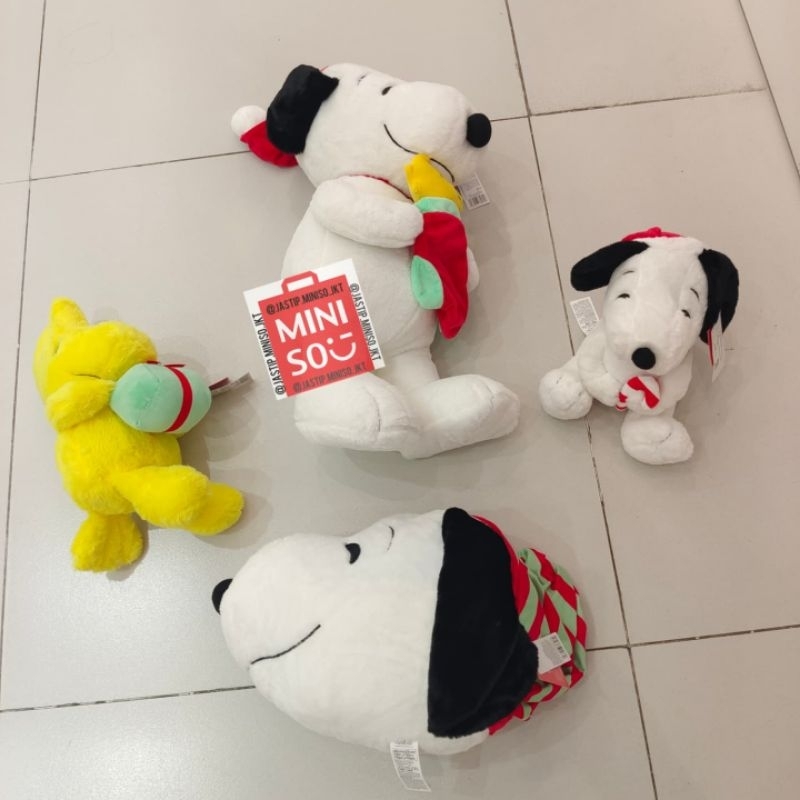 Miniso Cute Dolls Collection SNOOPY & Woodstock Christmas Party ...