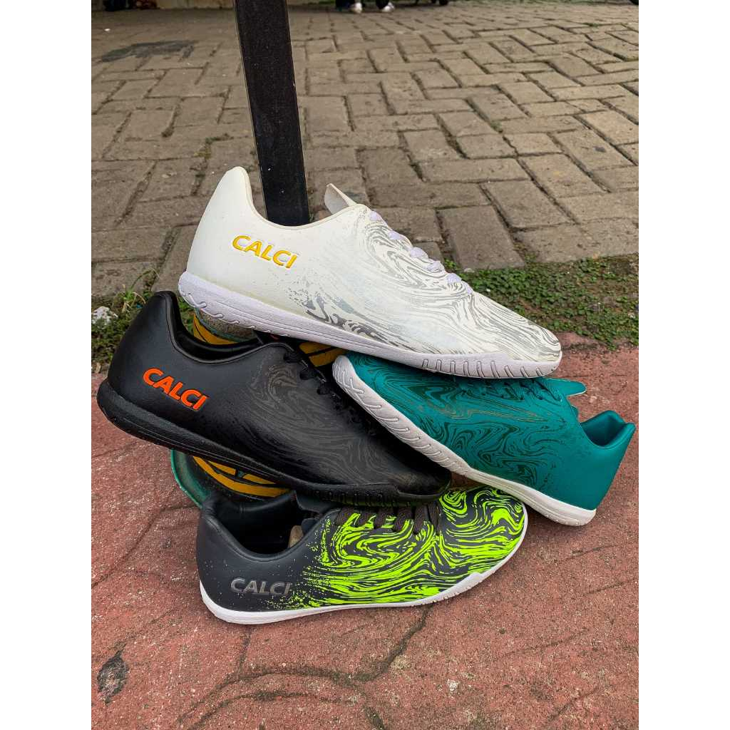 Original Futsal Shoes calci guardian id!!! | Shopee Philippines