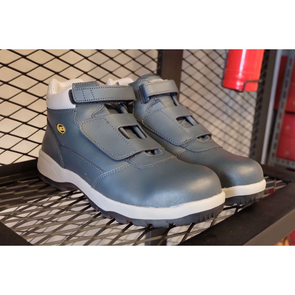K2-11 VELCRO Safety Shoes - K2-11 VELCRO Sport Safety Shoes | Shopee ...