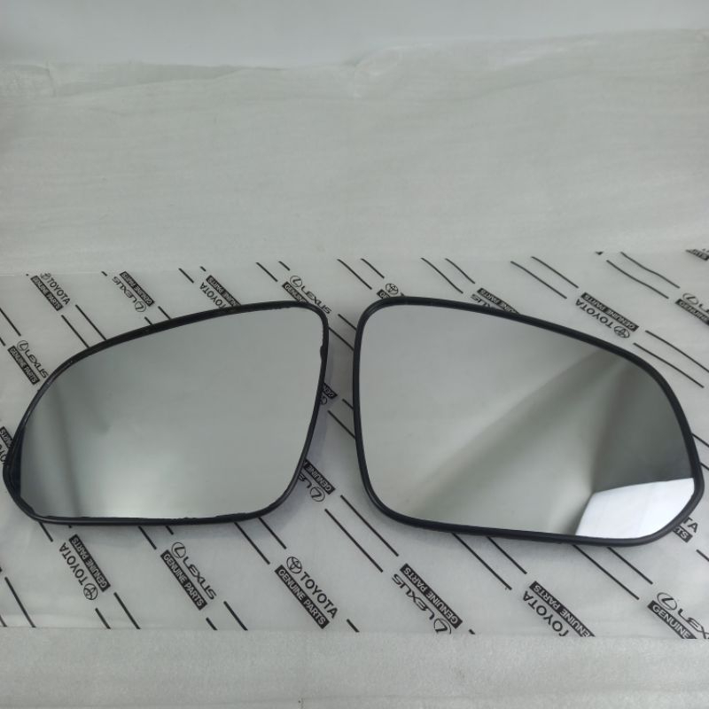 Toyota INNOVA REBORN FORTUNER VRZ HILUX REVO VOXY 2016 - 2020 Rearview ...