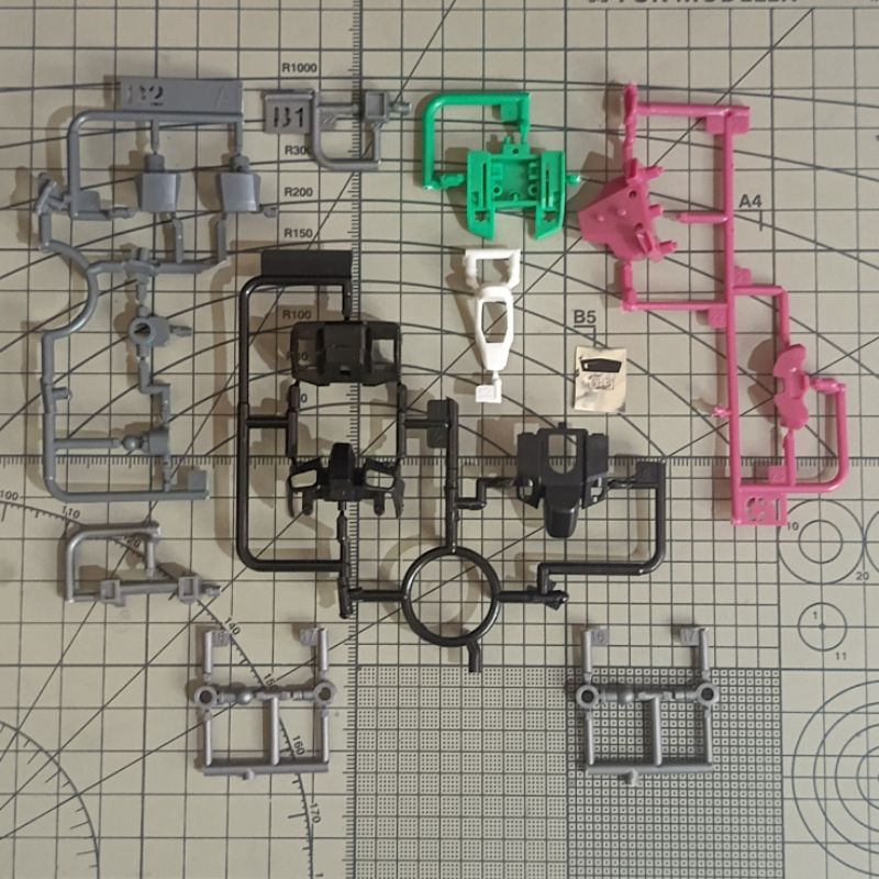 Non BANDAI HGCE 1/144 HG GUNPLA INFINITE JUSTICE GUNDAM PART PART BODY ...