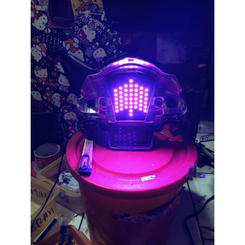 Xeon carburetor runing lights, xeon GT, xeon RC 5 tr 8 automatic modes ...