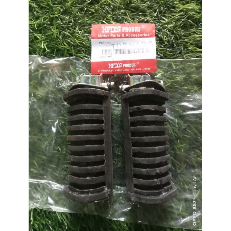 Old Suzuki Bravo Crystal Tornado Shogun Rear Footstep Foot Step ...