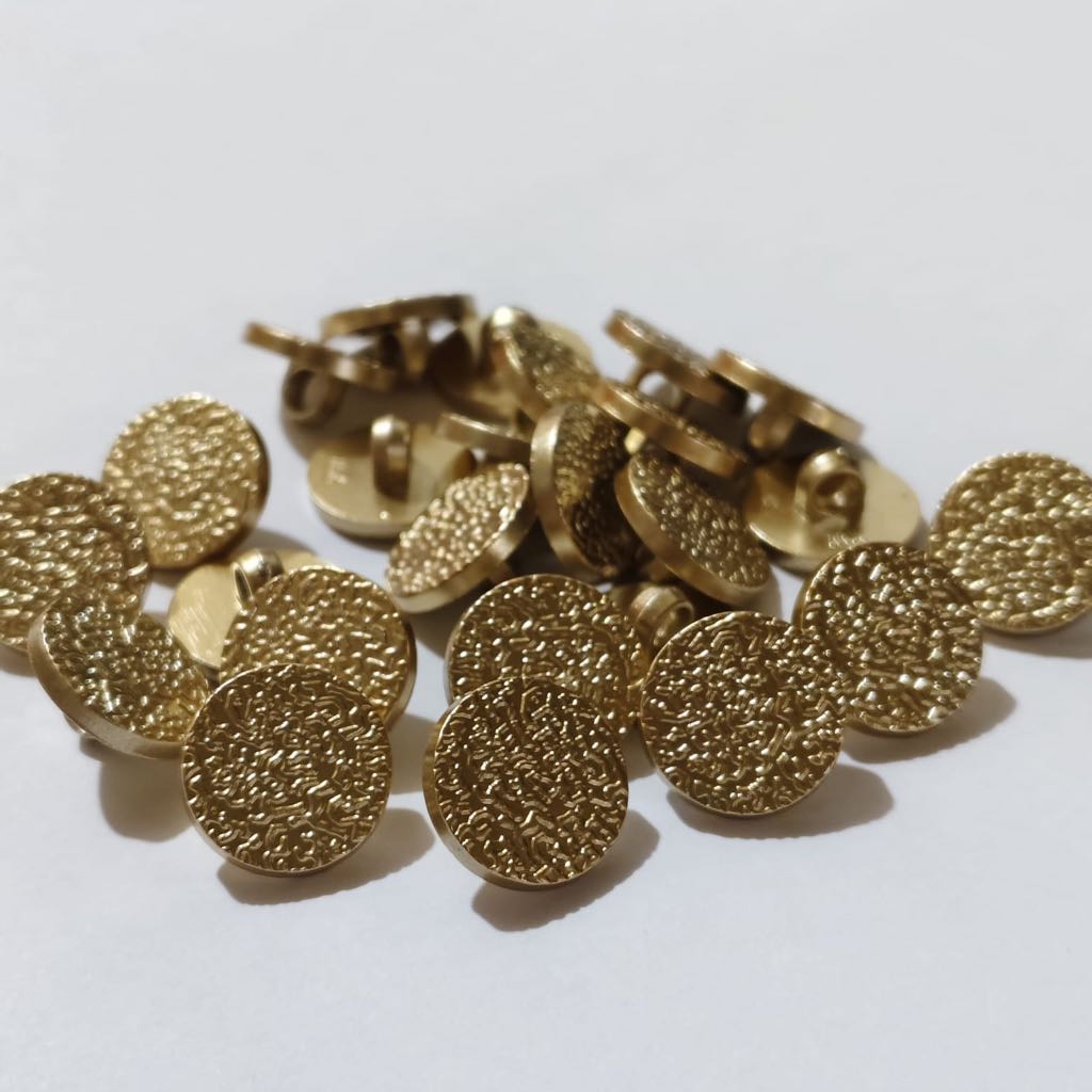 Big Wrap Buttons With gold Orange Peel Motifs, Sizes 11mm, 13mm, 15mm ...