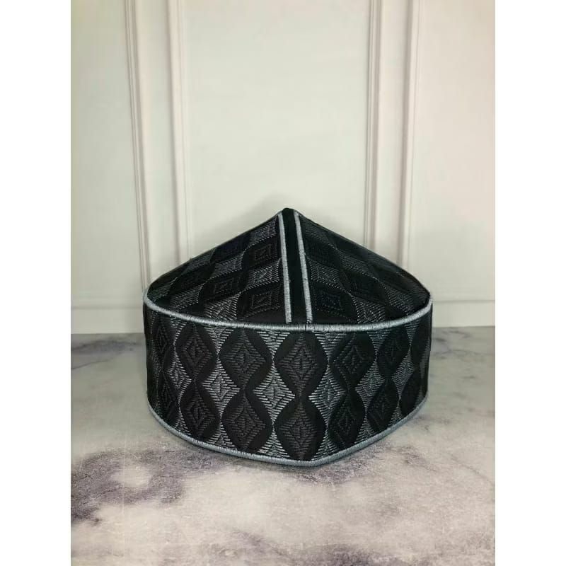 Pakistan PECI FOR TEENAGE & ADULT MEN / PECI SOLMET MUSLIM | Shopee ...