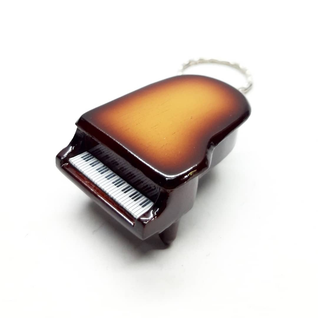 KAYU GANTUNGAN Grand PIANO Chocolate Miniature Keychain GRAND CLASSICAL ...