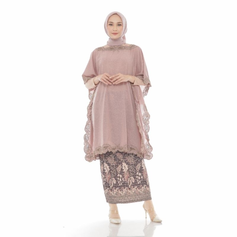 Hana Kalong Side Elviore | Side Embroidered Tunic | Modern Batwing ...