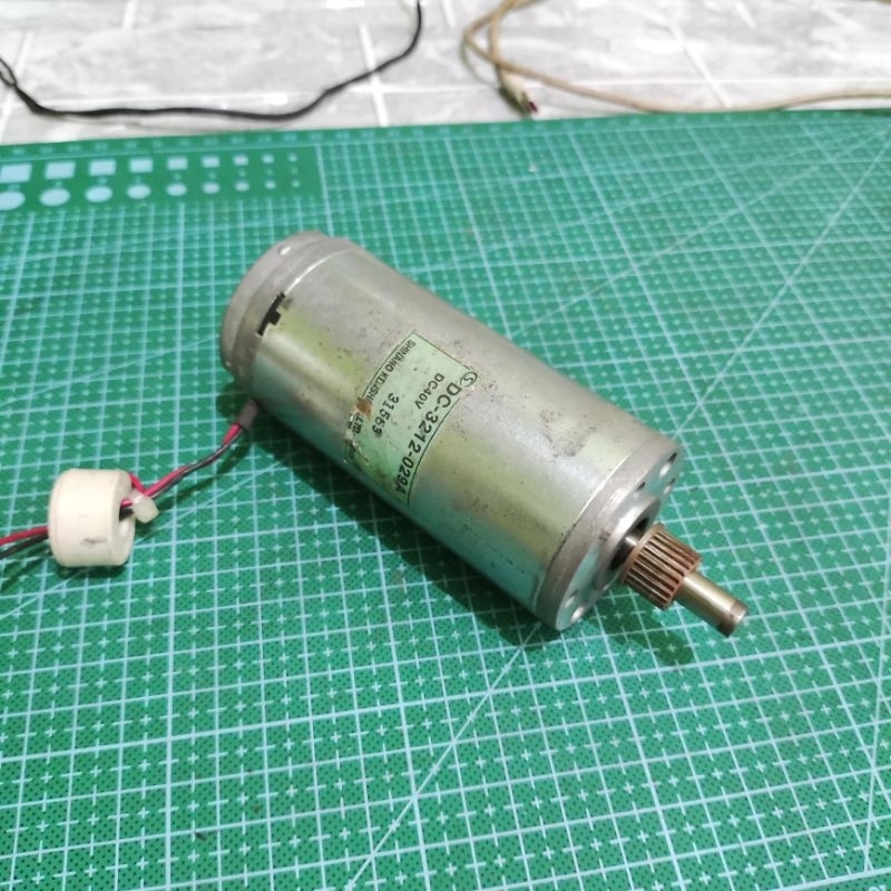 DC-321-029A DC MOTOR 40V DYNAMO GENERATOR MADE IN JAPAN | Shopee ...
