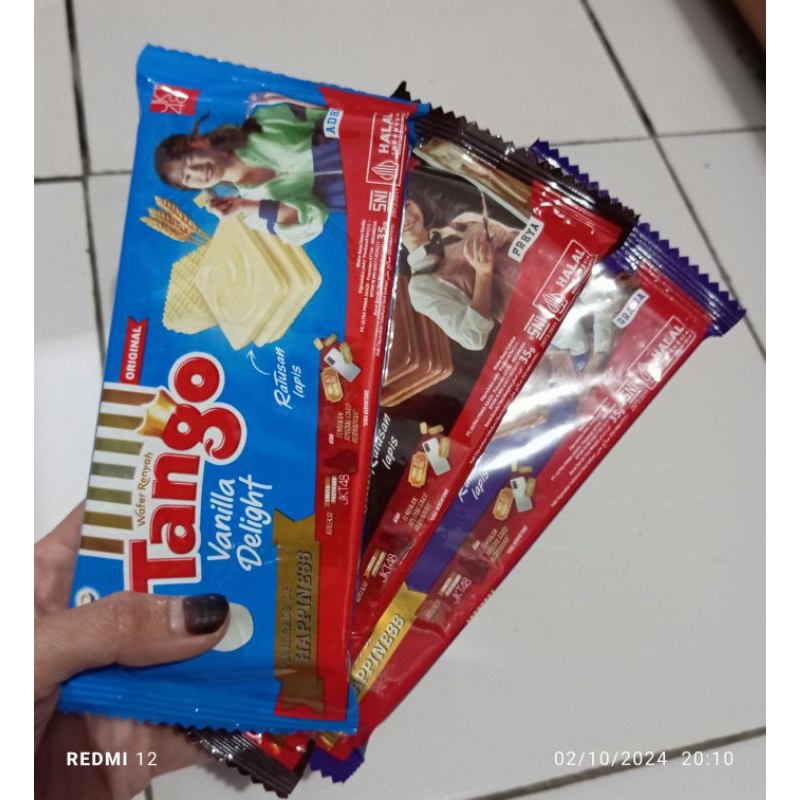 Tango wafer 35gr 1pcs JKT vanilla royal choco | Shopee Philippines