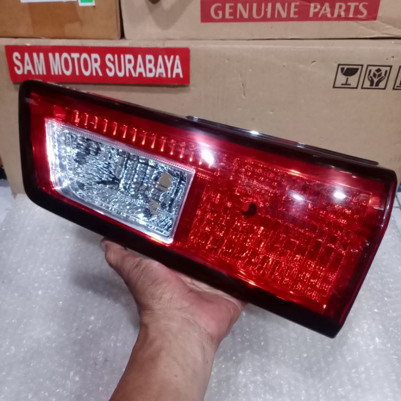 Toyota Innova reborn trunk door reflector light type V, Venturer, 2021 ...