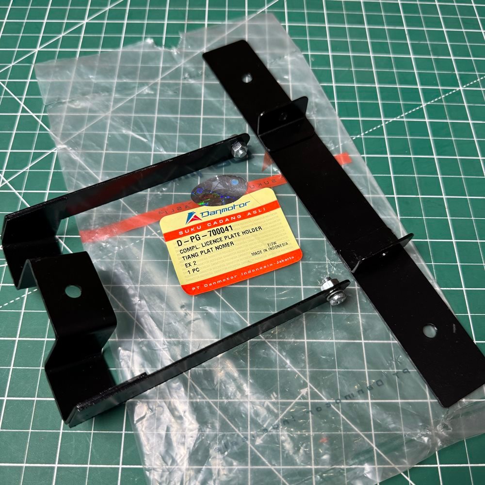 Vespa PX Exclusive Danmotor Number Plate Holder Plate Bracket | Shopee ...