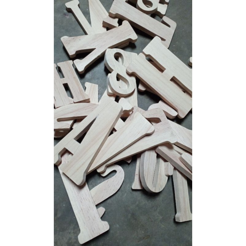 KAYU Wooden letters 24,5cm high embossed letters with wooden numbers ...