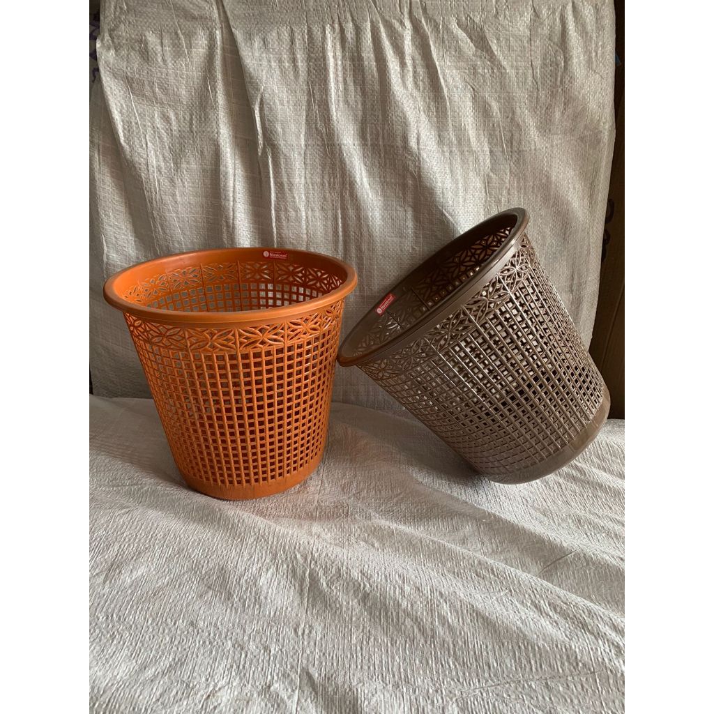Jumbo/Large Round Plastic Trash Basket - Venus Trash Can | Shopee ...