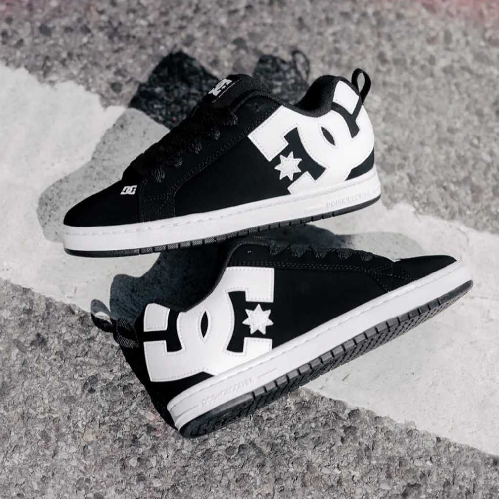 Dc Shoes Court Graffik Black White Sneakers Men Women Latest Unisex Fat ...
