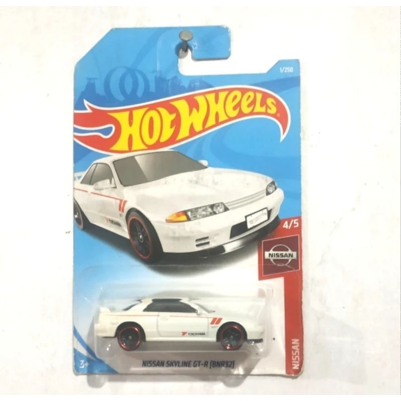 PUTIH Hot Wheels Nissan Skyline GTR (BNR32) R32 White White | Shopee ...