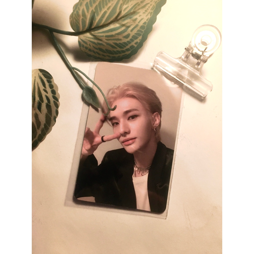 Stray Kids HYUNJIN ODDINARY Album Photocard. Read DESC BEFORE BUYING ...