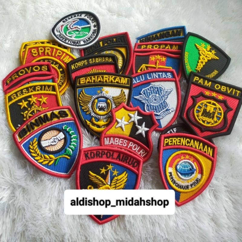 Police attributes/most complete embossed National Police unit arm logos ...