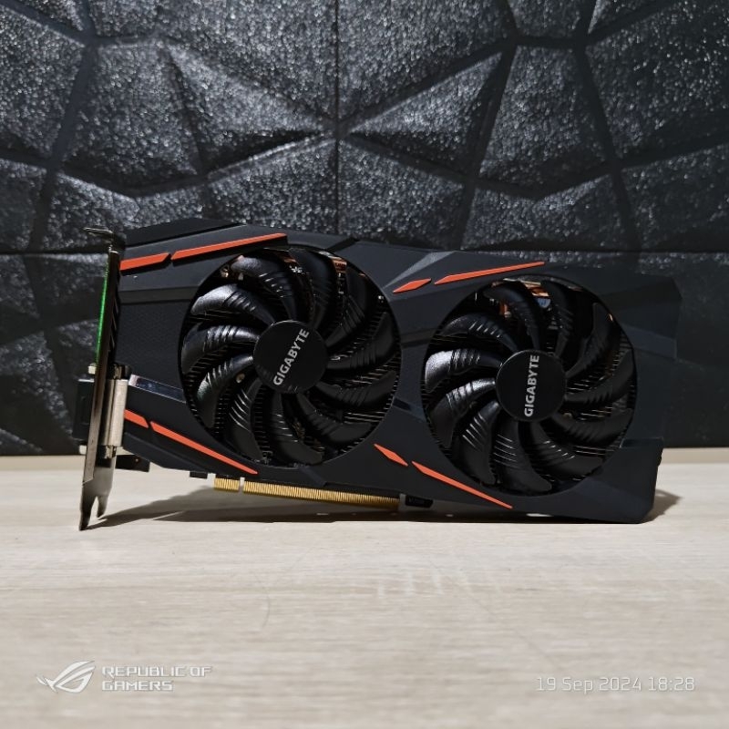 Amd RADEON: RX 580 4GB 256BIT DDR5 | Shopee Philippines