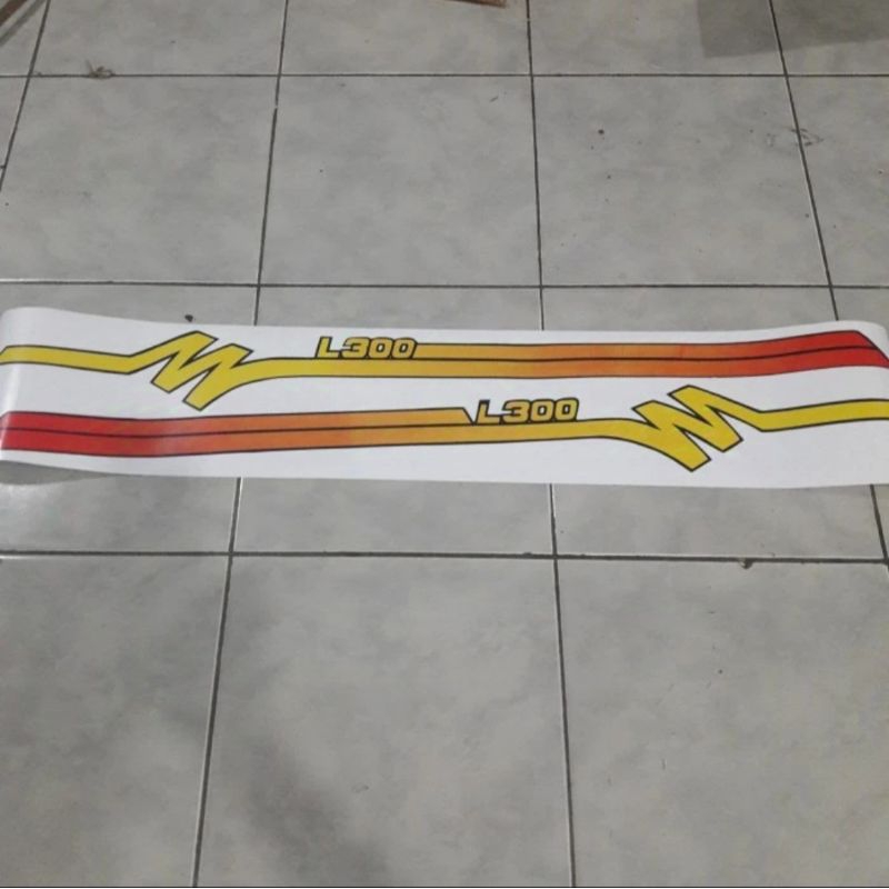 Mitsubishi L300 dogong pickup body plate trim stickers, one set right ...