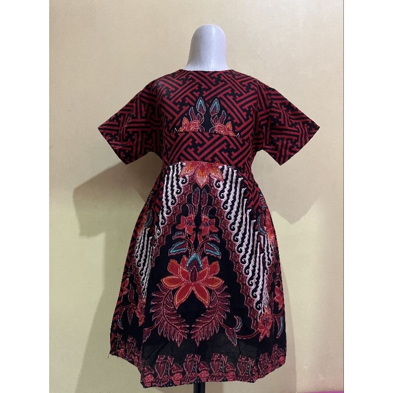 Batik Dress for girls aged 2 to 10 years - Latest batik motifs ...