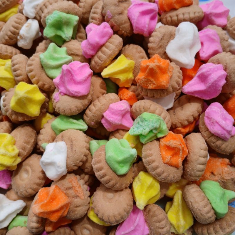 Gem Meringue Flower Biscuit Cake 250gram | Shopee Philippines