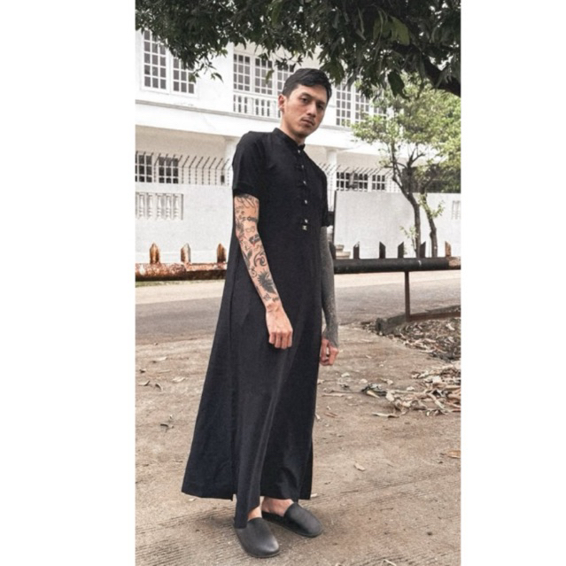 Elegant Short Sleeve Slim Men's Robe Robe Raya Model 2025 Premium ...