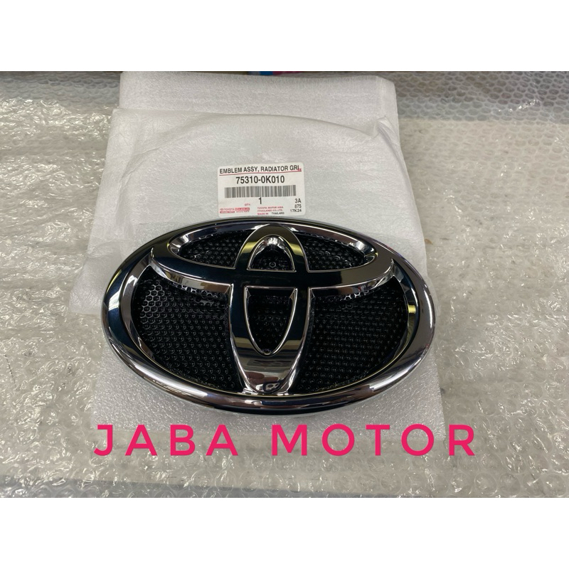 Front Logo-Hilux REVO front grill Logo 2016-up original 75310-0k010 ...
