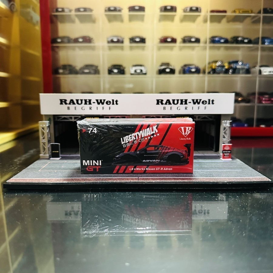Mini GT 74 LB Works Nissan GTR R35 Advan Japan Exclusive | Shopee ...