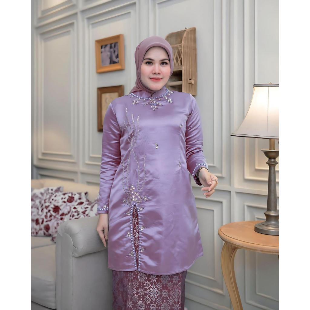 New Latest Malay Kebaya 2025 / Latest Malaysian Kebaya 2025 | Shopee ...