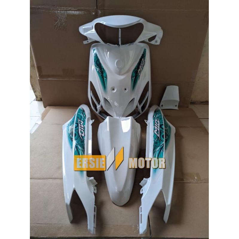 Full set bodi halus Yamaha Mio smile warna putih pakai striping tahun ...