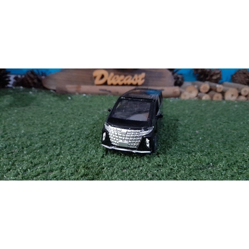 Diecast Miniature Toyota Alphard 1:36 scale | Shopee Philippines