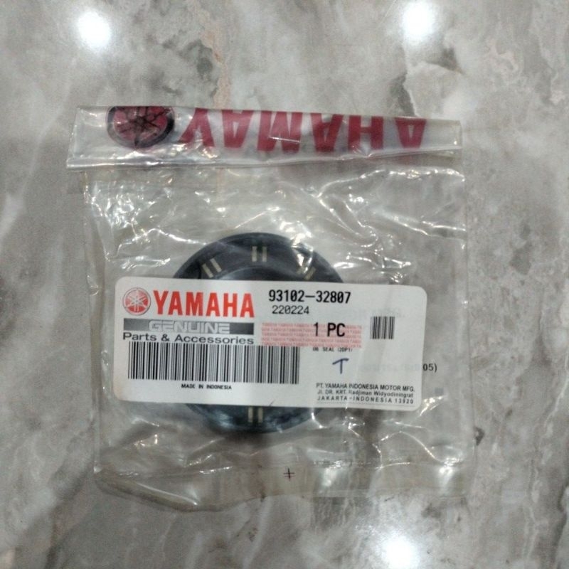 NMAX AEROX REAR AXLE COVER 2DP 93102-32807 | Shopee Philippines