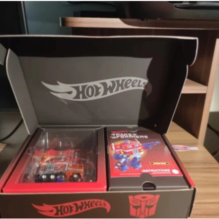 ORI Hot Wheels transformers rlc optimus prime mattel creations ...