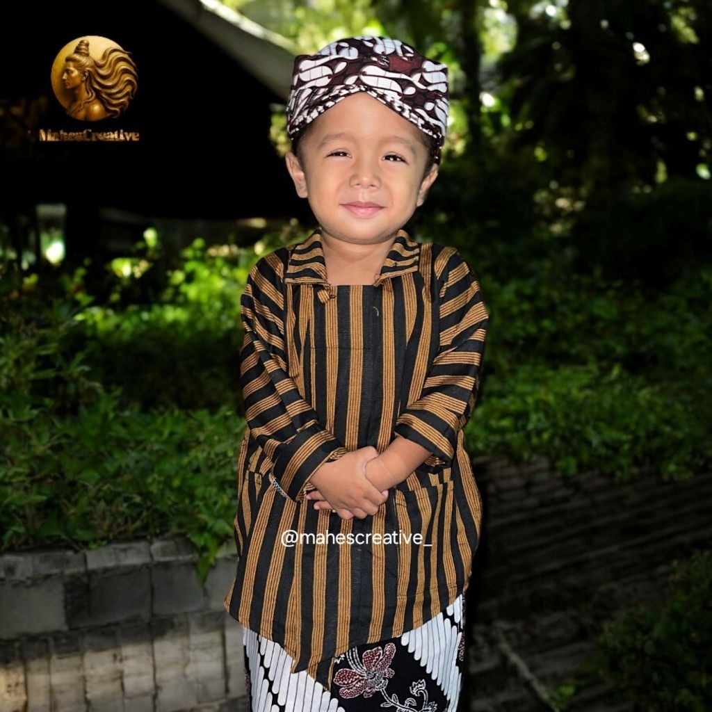(PREMIUM) Children's Javanese traditional clothes // Children's Surjan ...