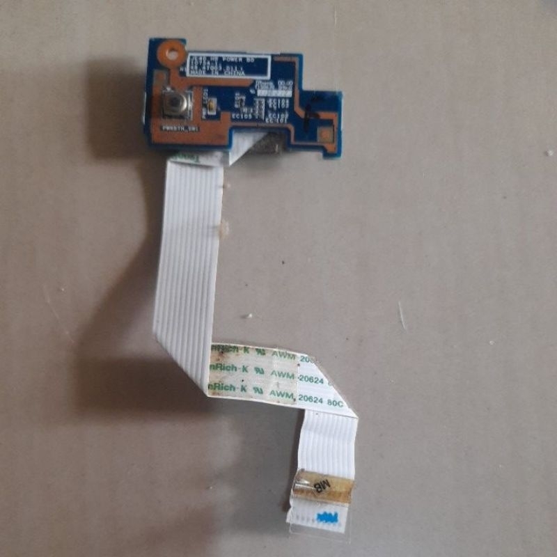 TOMBOL The Power button built into the Acer Aspire 4752 4750 Laptop ...