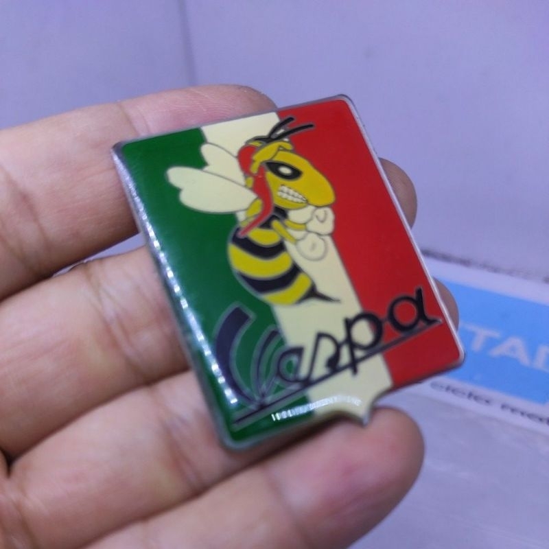 Vespa Piaggio Logo Front Emblem Wasp Racing Flag Italy | Shopee Philippines