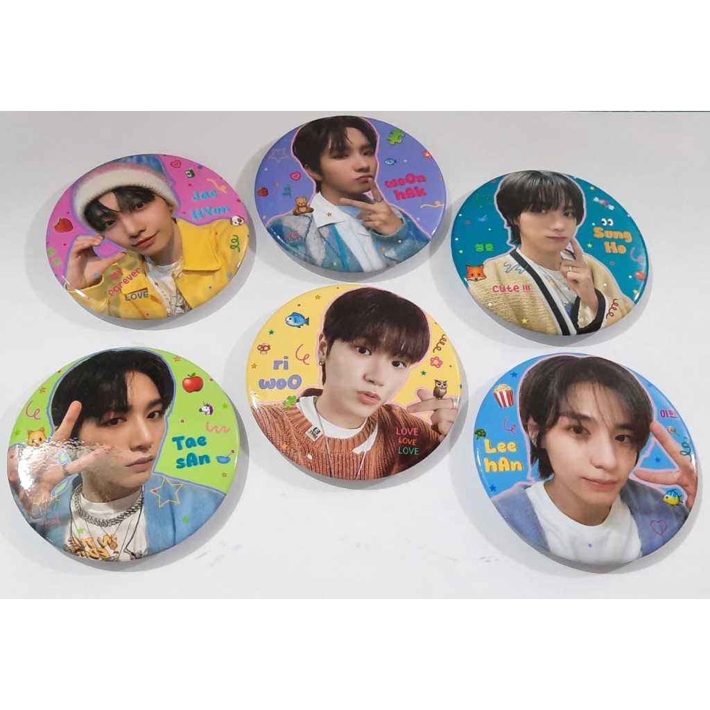 Freebies Kpop Hand Mirror BND Boy Next Door/Freebies Kpop Mini Mirror BND Boy Next Door | Shopee ...