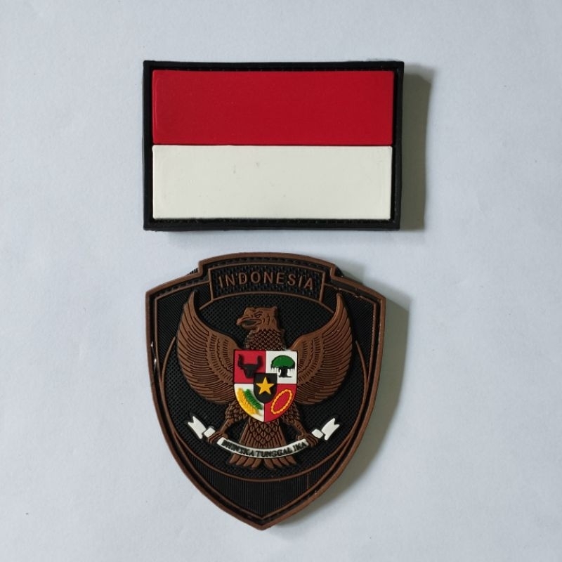 HITAM Rubber Patch, a set of Black National Team Garuda logo and ...