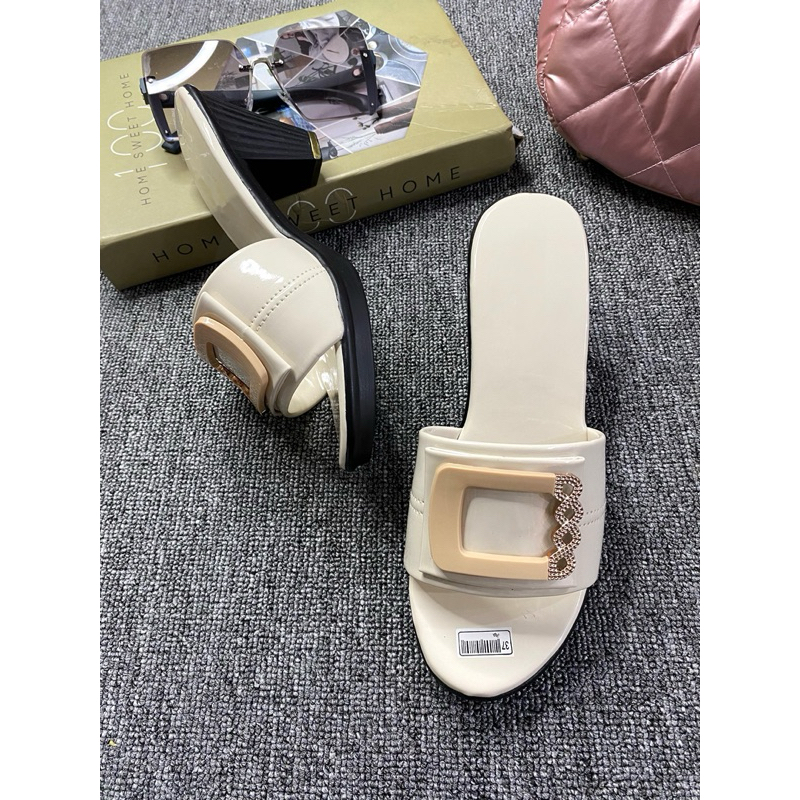 Glossy SQUARE HEELS - NEWEST HEELS | Shopee Philippines