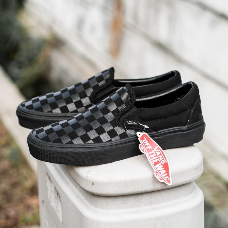 Vans SLIP ON CLASSIC CHECKERBOARD MONO BLACK BLACK | Shopee Philippines